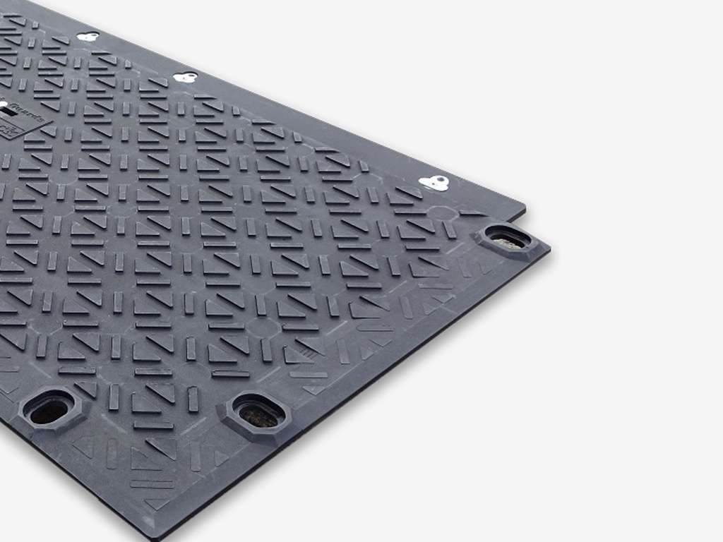 MaxiTRACK Mats — Maskell Rigging & Equipment Inc.